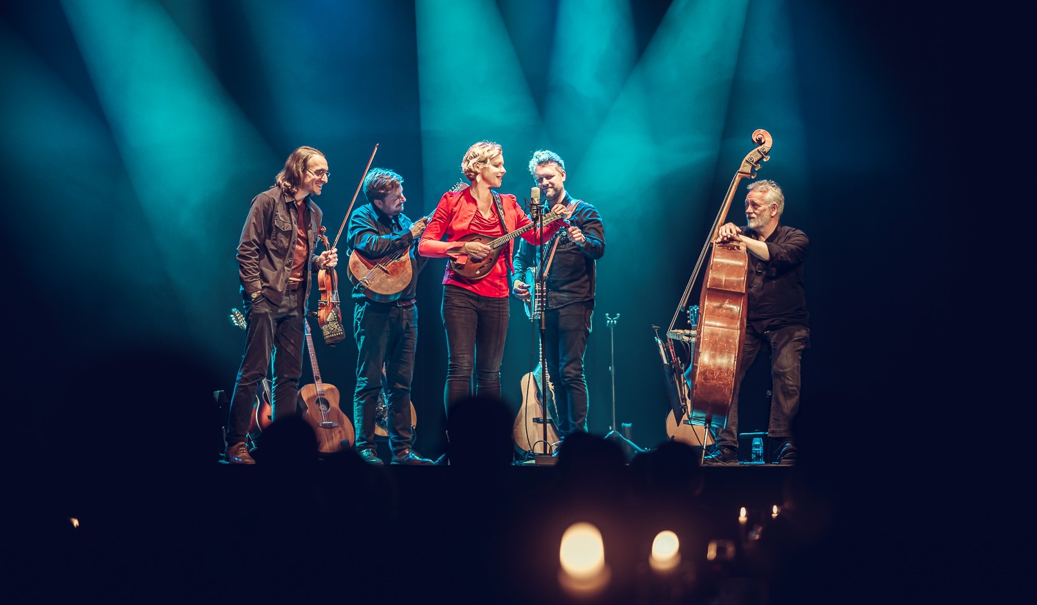 CD: Molde: Jorden kalder | rootszone.dk | Folk & Musik